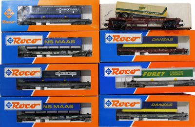 ROCO - HO - 8 KANGAROO WAGONS TRANSPORT TRAILERS, BOXES. - 81901504-491 | Interencheres.com