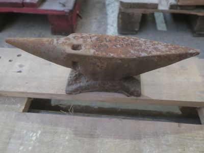 Small two-point anvil 36x6.5xh10, Price 30 - 84687921-606 ...