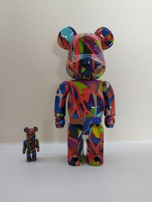 Kaws Tension 400% et 100% Vinyl, paint Date de sortie An... - 84971863 ...