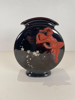 VASE de forme ronde aplatie en faïence à couverte noir à ... - 84839227 ...