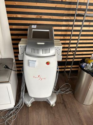 FORM SCULPT LIPO machine - 84910487-3 | Interencheres.com