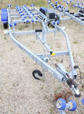 TRIGANO - SUNWAY New trailer for multi-roller boat Lider... - 82890244 ...