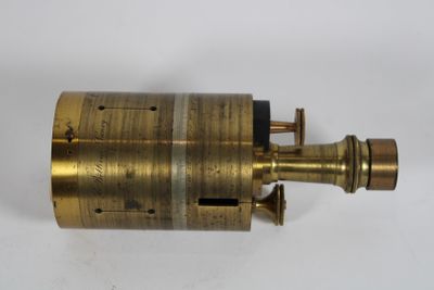 BELLIENI à NANCY Goniomètre d'arpenteur en laiton. Haut... - 81492069 ...