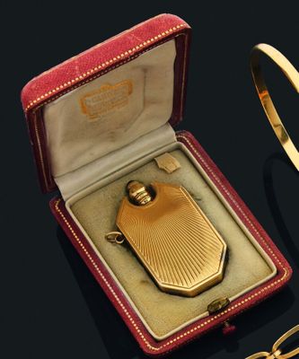 Rectangular lighter with rubbing tool, with cut sides ent... - 77344872 ...