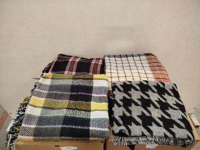 Lot de 0 écharpes - Différents modèles - 85020354 | Interencheres.com