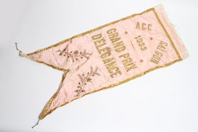 ASIE. INDOCHINE. Fanion brodé A.C.C SAIGON 1933 GRAND PR... - 74691227 ...