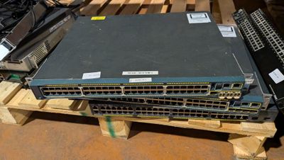 Pack of 3 ethernet switches - 84919734-151 | Interencheres.com