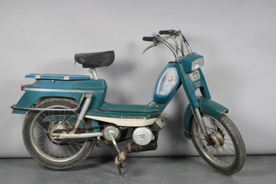 Cyclomoteur PEUGEOT 104 bleu n° moteur illisible ; châss... - 84928839 ...