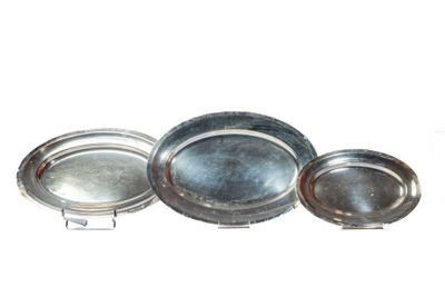 CHRISTOFLE Set of three oval-shaped silver plated trays.... - 85187332 ...