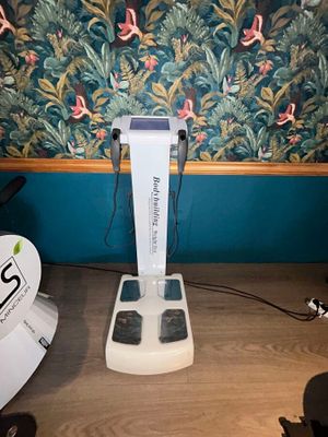 Metric impedance scale Bodybuilding Weight test - 84910524-40 ...