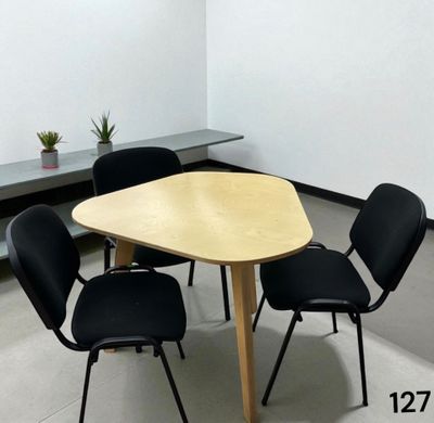 Table forme nugget LOUIS 89cm H 74cm (Tres bon état) chai... - 84940154 ...