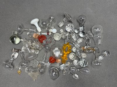 Set of glass and crystal decanter stoppers - 85161753-110 ...