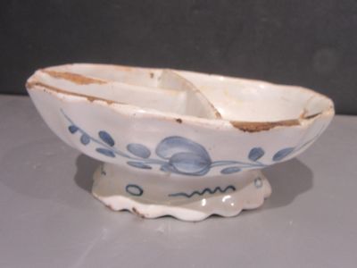 43 - VIDE POCHE OU COUPE A COMPARTIMENTS EN FAIENCE AN... - 84877948-43 ...