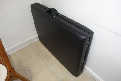 A folding massage table A LISTO mobile air conditioner m... - 84915635 ...