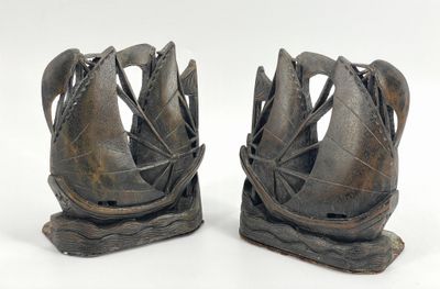 CHINA. Pair of bookends decorated with a Jonque on the wa... - 85121271 ...