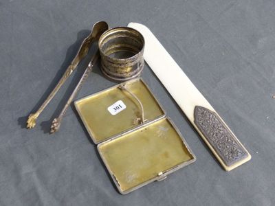 Lot of silver and bone including figured cigarette case, ... - 85043007 ...