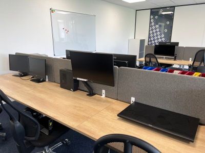 1 CPU LENOVO - 2 screens IIYAMA black Hawk G master GB273... - 85023855 ...