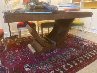 Table rectangulaire à piètement volute. (accidents). Sty... - 85152519 ...