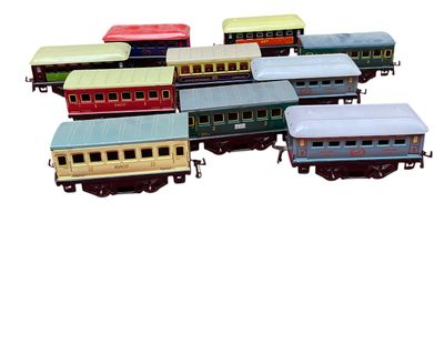 LOT de DIX voitures voyageurs et restaurants HORNBY pour ... - 85302767 ...