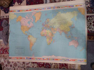 Kummerly Frey world map. H: 90 cm approx. - 85043575-651 ...