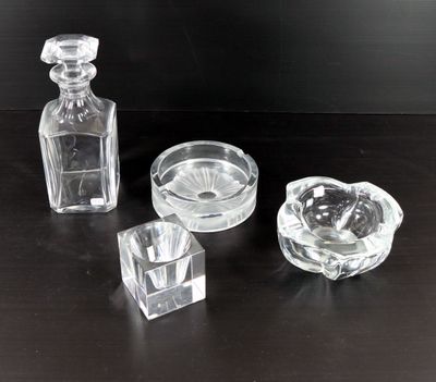 Crystal lot: Baccarat square-section decanter (H: 24 cm) ... - 85131871 ...
