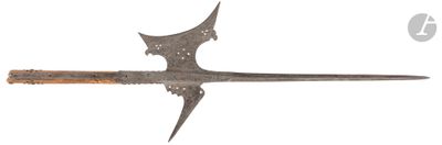 Halberd blade. Long quadrangular stabbing iron. Iron and ... - 81849556 ...