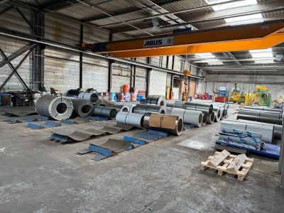 SOLD SEPARATELY : - Coils : Steel ... - 85119000 | Interencheres.com