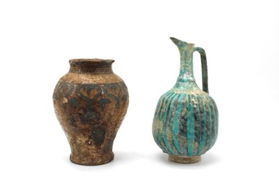 Lot comprising a vase with floral decoration 18th / 19th ... - 85149945 ...