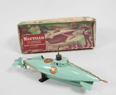 SUTCLIFFE - 1960 : Sous-marin vert « NAUTILUS » en tôle ... - 71623298 ...
