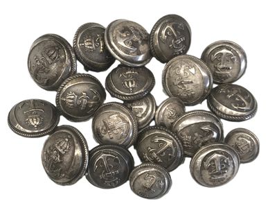 Set comprising approximately 20 OFFICERS' BUTTONS OF THE ... - 77997243 ...