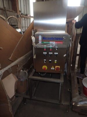 UNDER CONSIDERATION: An E.T.A. Mozzarella Express model 2... - 77461619-53 | Interencheres.com