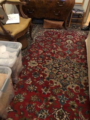 Deux tapis mécaniques en laine point noué à décor polychr... - 84626701 ...