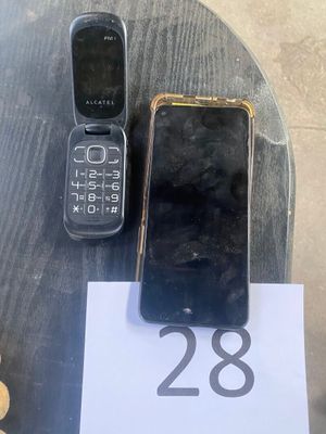 HUAWEI mobile phone Enclosed: ALCATEL clamshell mobil... - 77029041-28 ...