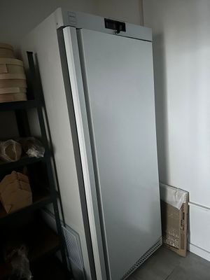 METRO positive single-door refrigerated cabinet - 85143385-21 ...